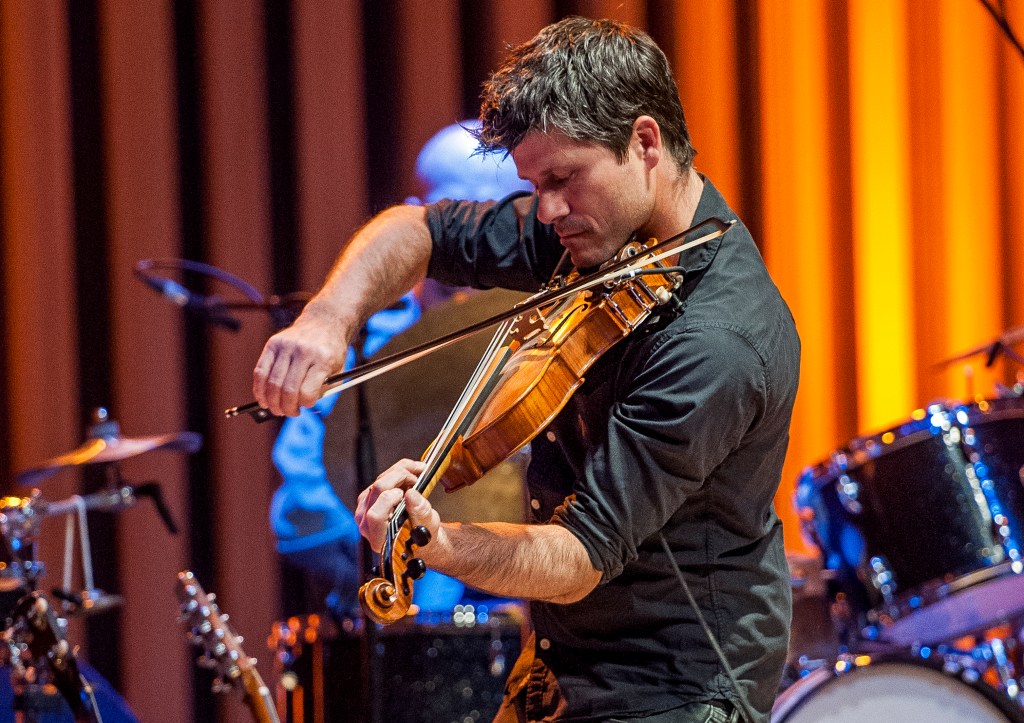 Seth Lakeman - Stoller Hall, Manchester: Live Review : At The Barrier