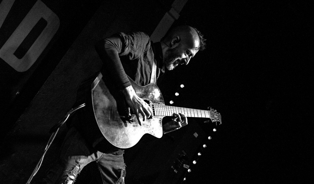 Jon Gomm & Matt Fryers - Bread Shed, Manchester: Live Review : At The ...