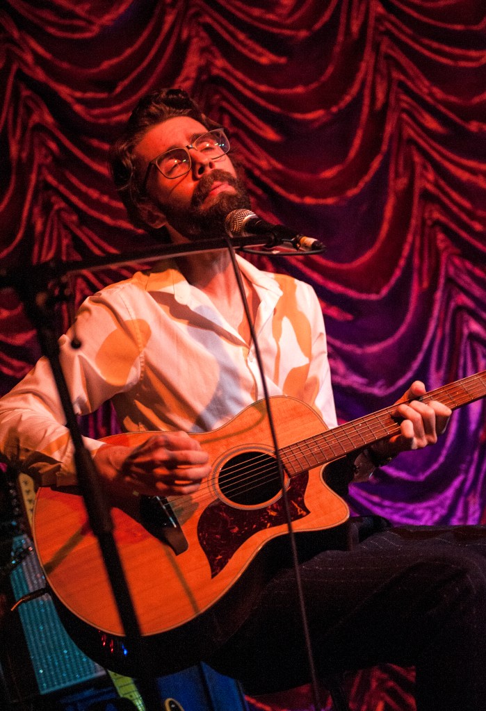 Barbara, The Harriets - Gullivers, Manchester: Live Review : At The Barrier
