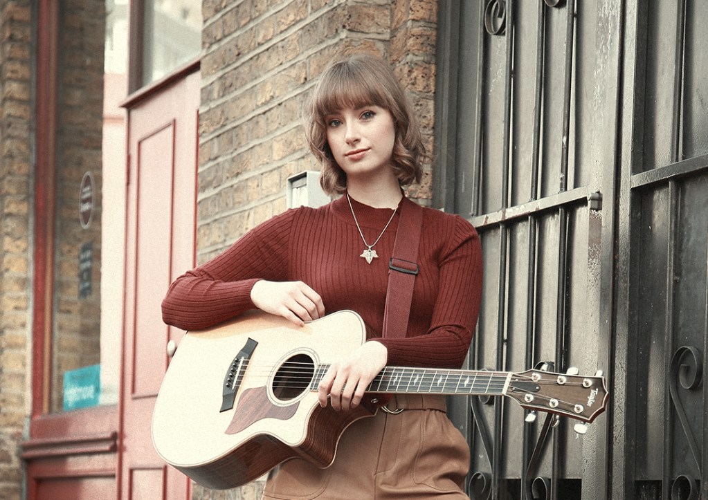 Reg Meuross and Anna Renae - Over Hulton Folk Club: Live Review : At ...