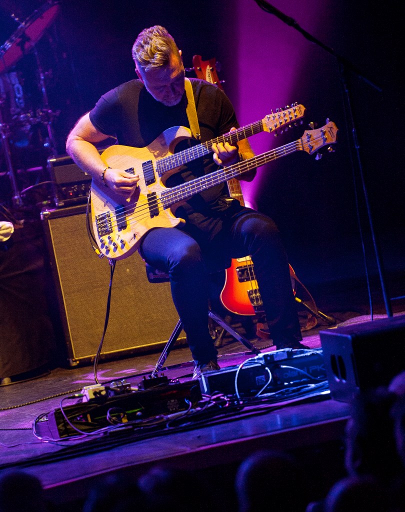 Steve Hackett - Liverpool Philharmonic: Live Review : At The Barrier