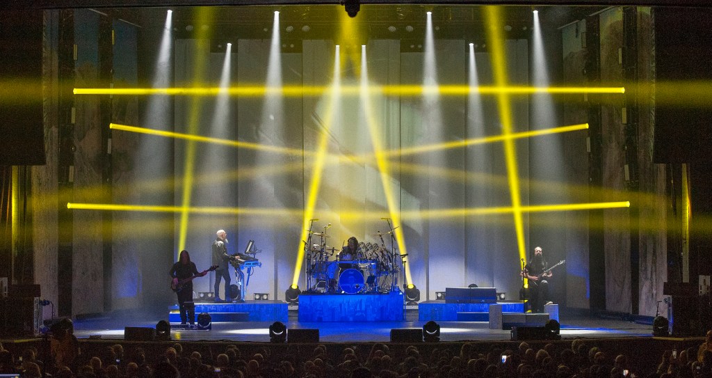 Dream Theater, Arion - Manchester Apollo: Live Review : At The Barrier