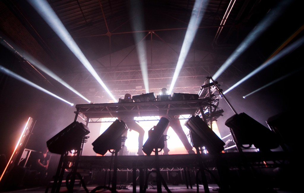 Orbital - Manchester Albert Hall: Live Review – At The Barrier
