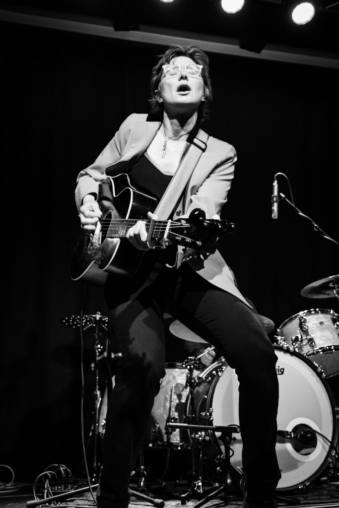 Annie Keating - UK tour dates announced: News : At The Barrier