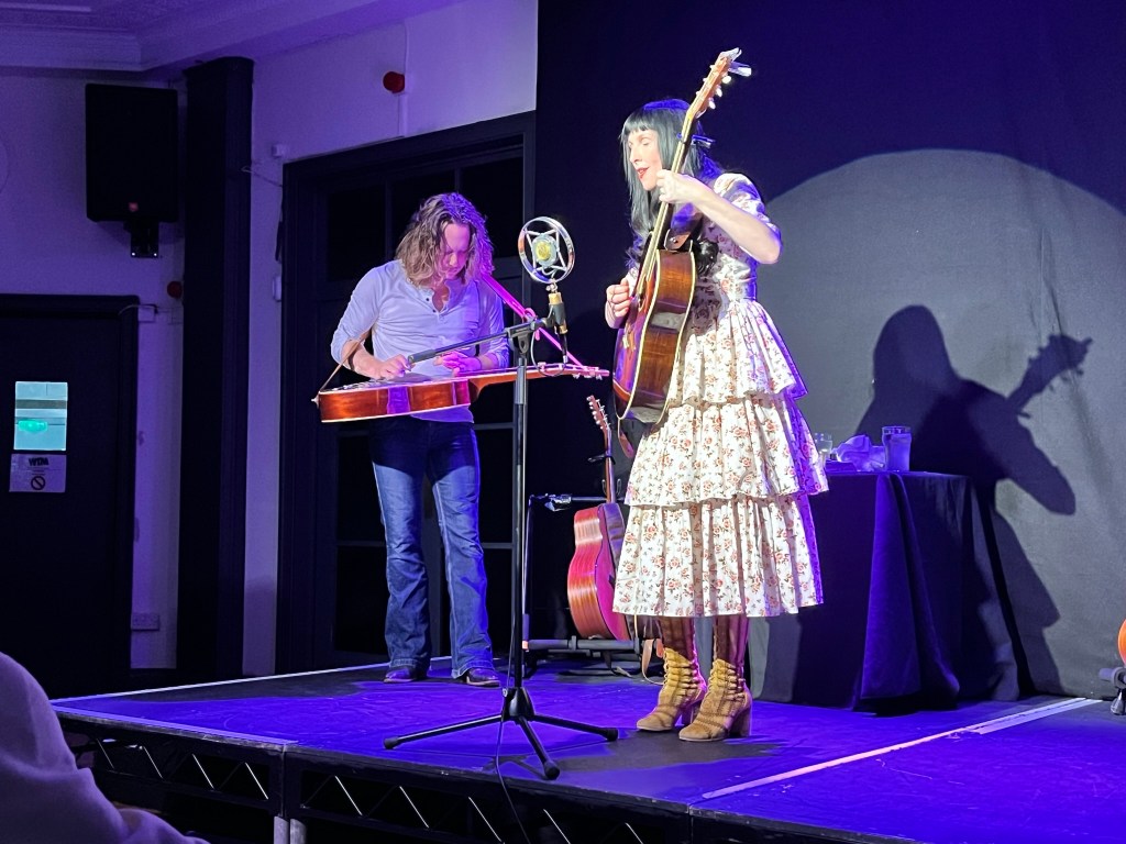Hannah Sanders and Ben Savage - Pavilion Theatre, Worthing: Live Review ...