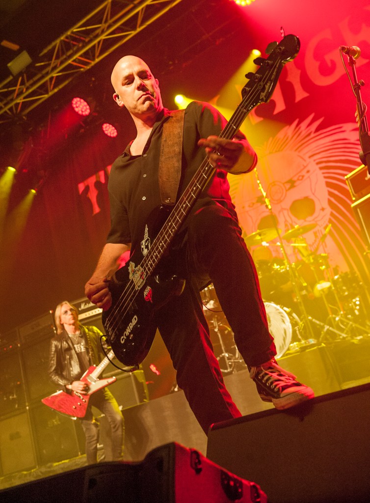 The Almighty - Manchester Academy: Live Review : At The Barrier