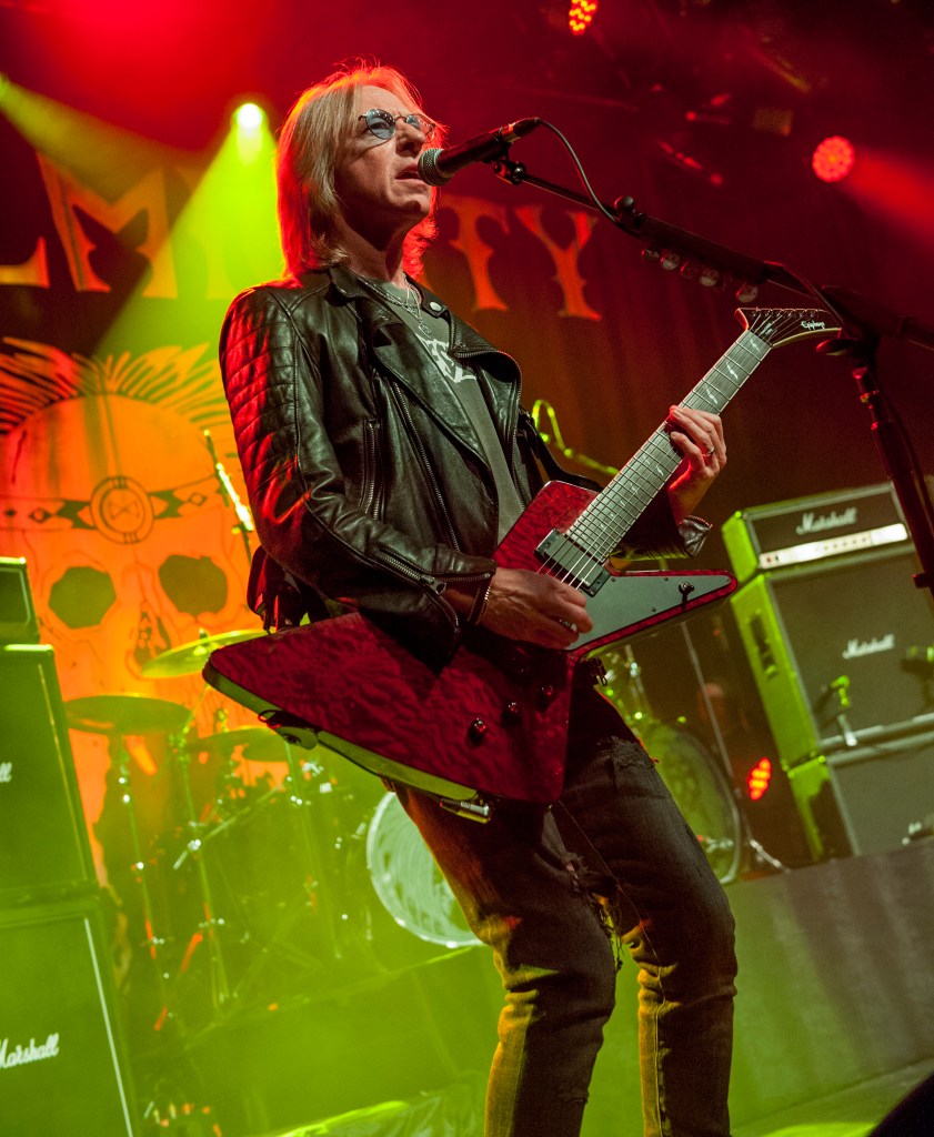 The Almighty - Manchester Academy: Live Review : At The Barrier