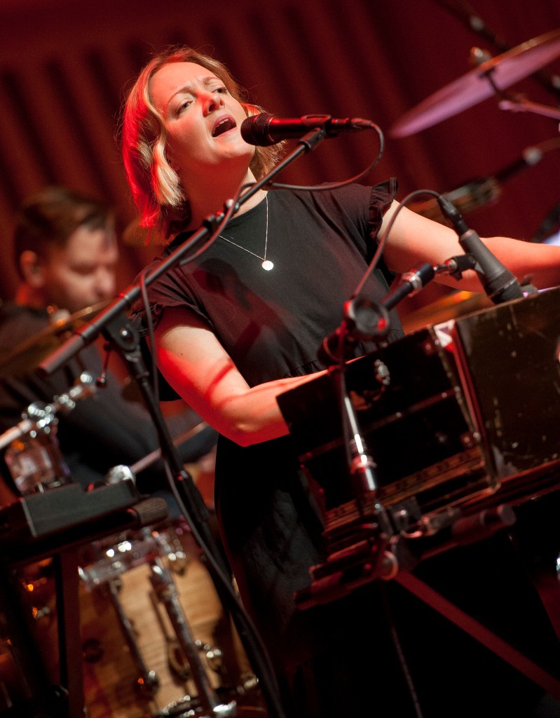 Seth Lakeman - The Stoller Hall, Manchester: Live Review : At The Barrier