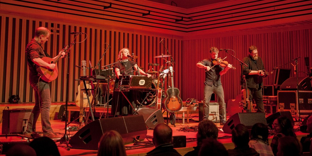 Seth Lakeman - The Stoller Hall, Manchester: Live Review : At The Barrier