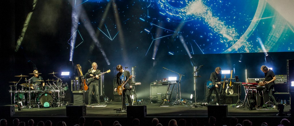 Steven Wilson - The Lowry, Salford Quays: Live! : At The Barrier