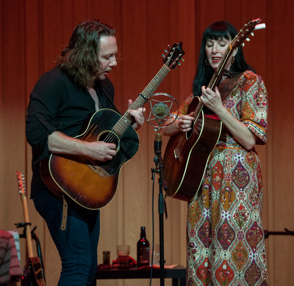 Hannah Sanders & Ben Savage - Stoller Hall, Manchester: Live! : At The ...