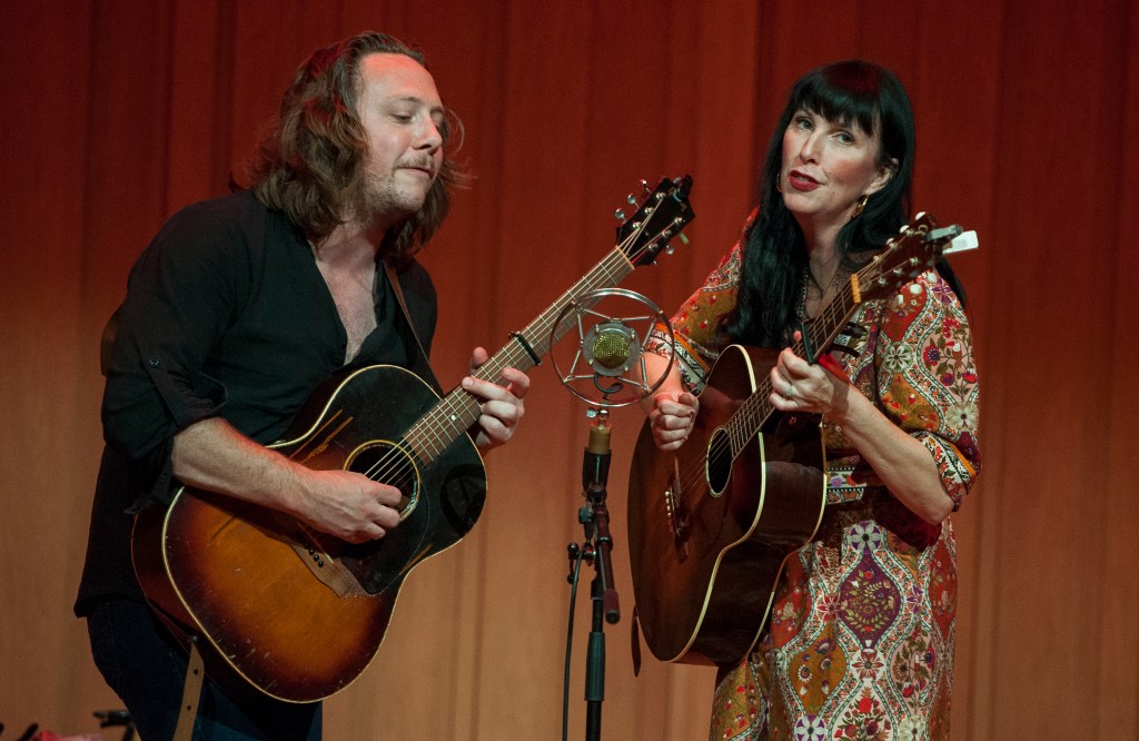 Hannah Sanders & Ben Savage - Stoller Hall, Manchester: Live! : At The ...