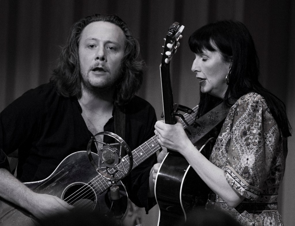 Hannah Sanders & Ben Savage - Stoller Hall, Manchester: Live! : At The ...