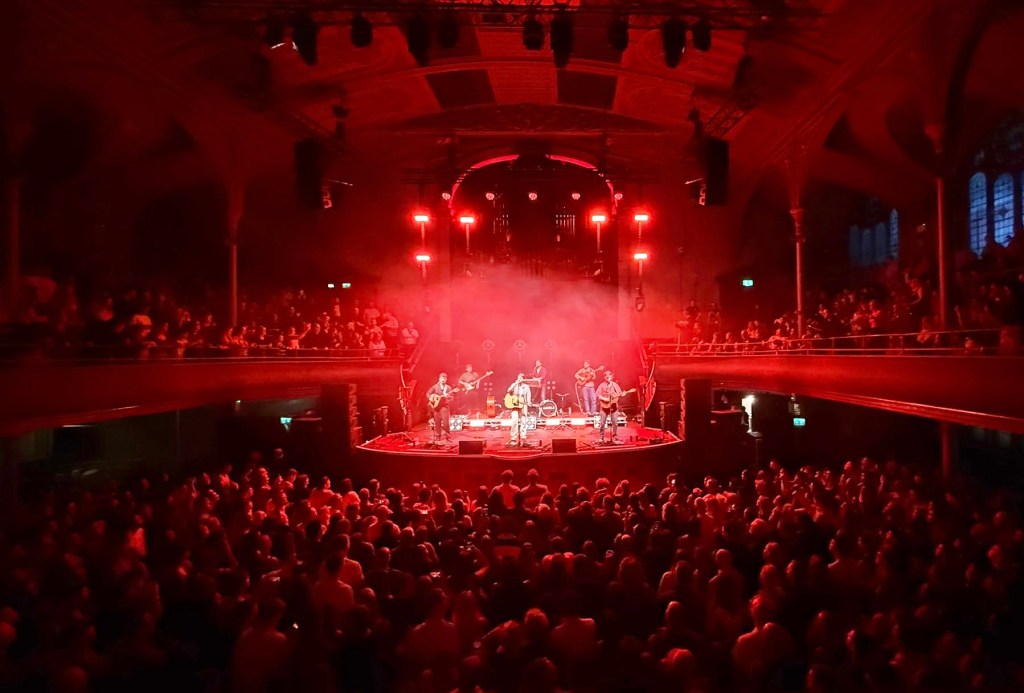 Amble - The Albert Hall, Manchester: Live Review : At The Barrier