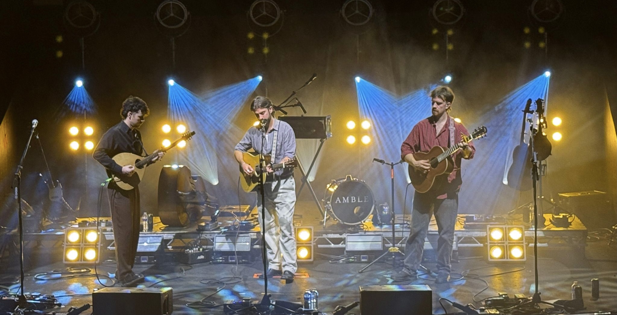Amble - The Albert Hall, Manchester: Live Review : At The Barrier