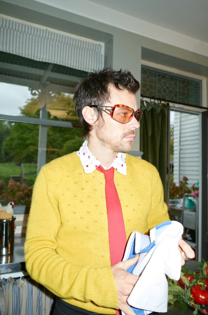 Harry Styles - Aperture: Single Review : At The Barrier