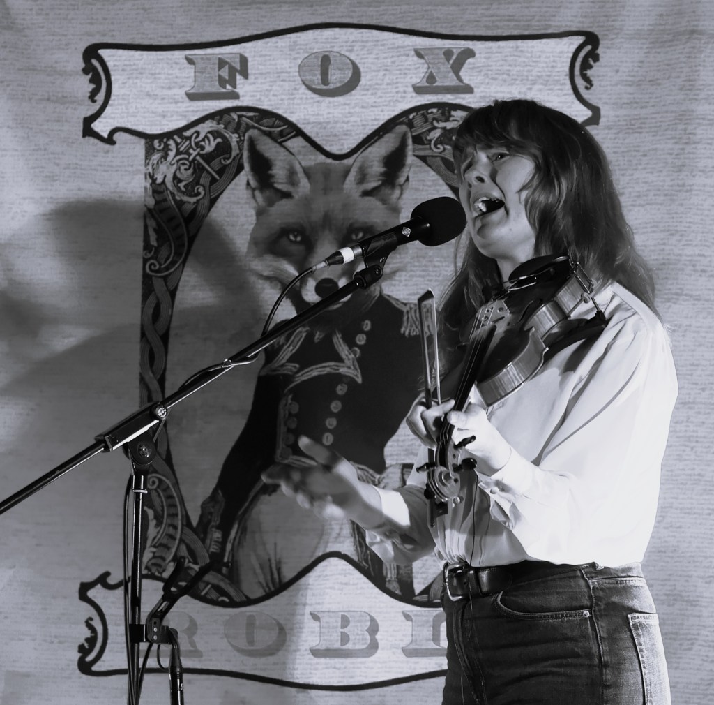 Peter’s Field - Sean Cooney, Sam Carter & Rowan Rheingans - The Old ...
