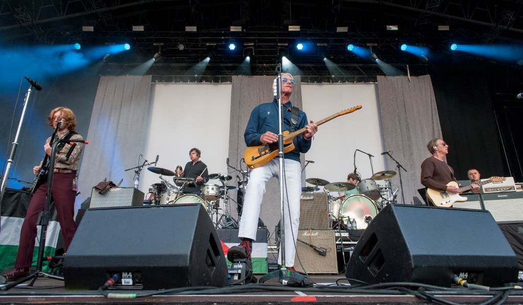 Paul Weller w/Miles Kane - The Piece Hall, Halifax: Live Review : At ...